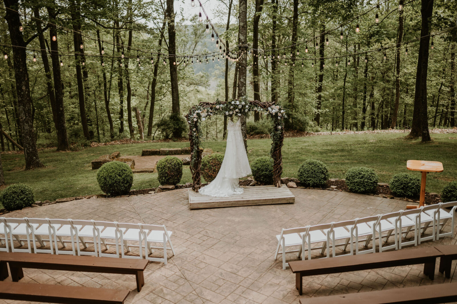 The Mohicans Treehouse Wedding – Kendra + Dean - equilibriumphotos.com