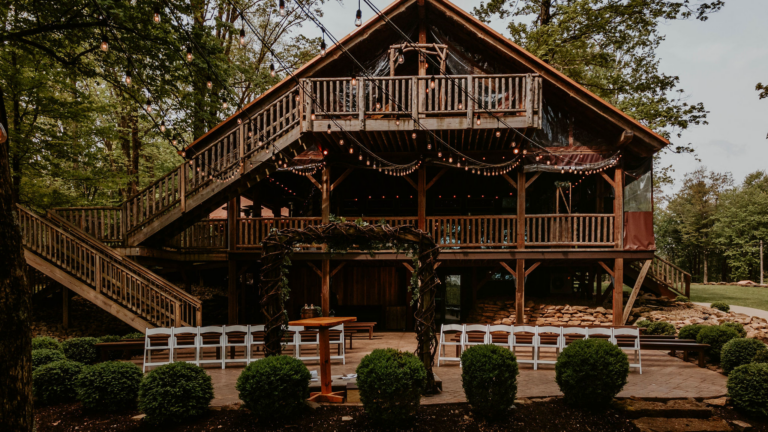 The Mohicans Treehouse Wedding – Kendra + Dean - equilibriumphotos.com